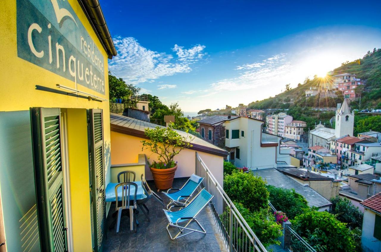 Where to Stay in The Cinque Terre: Pick the Right Town With Our Guide